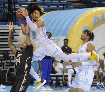 Southern basketball makes easy work of Champion Christian | Southern ...
