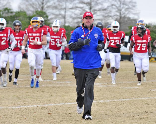 Rondell Mealey's touchdown, strong defense key Patriots win over Eagles ...