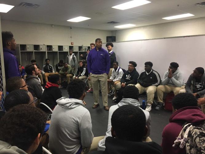 Woodlawn hires Marcus Randall, former LSU quarterback behind 'Bluegrass ...