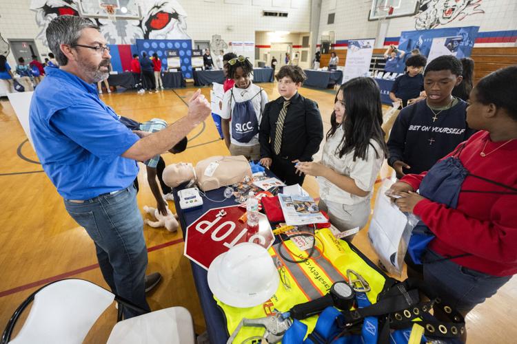 Acadian Middle students learn more about career options | Education ...