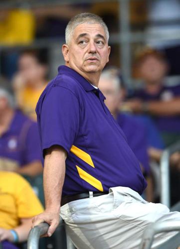 Scott Rabalais: LSU falls short, but these Tigers fans are off to Omaha ...