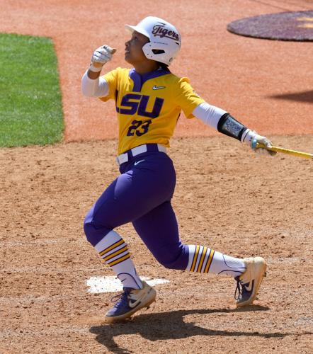 Resilient LSU softball gets game-winning homer from 'tough girl ...