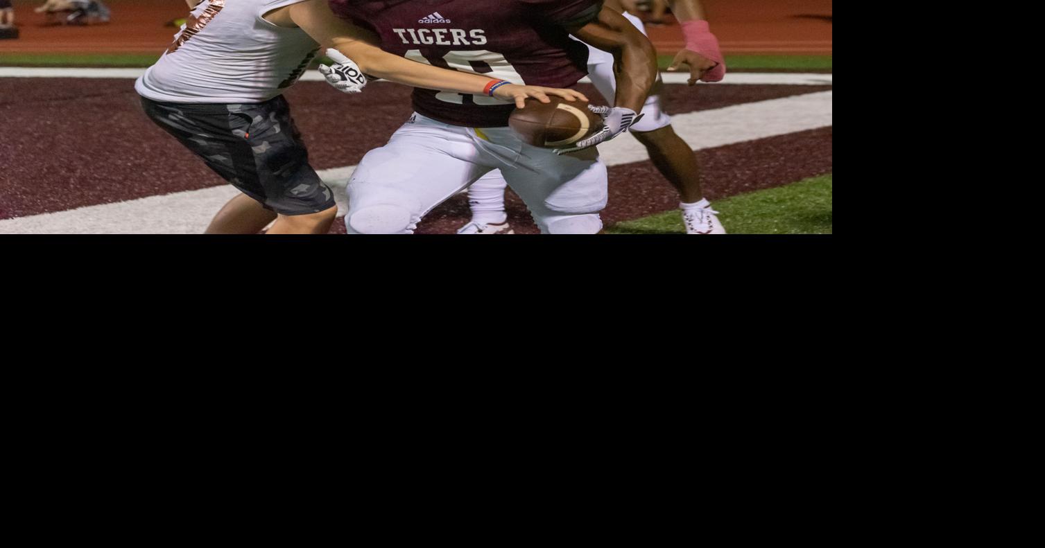 Landry's late field goal allows Breaux Bridge to hold off arch-rival ...