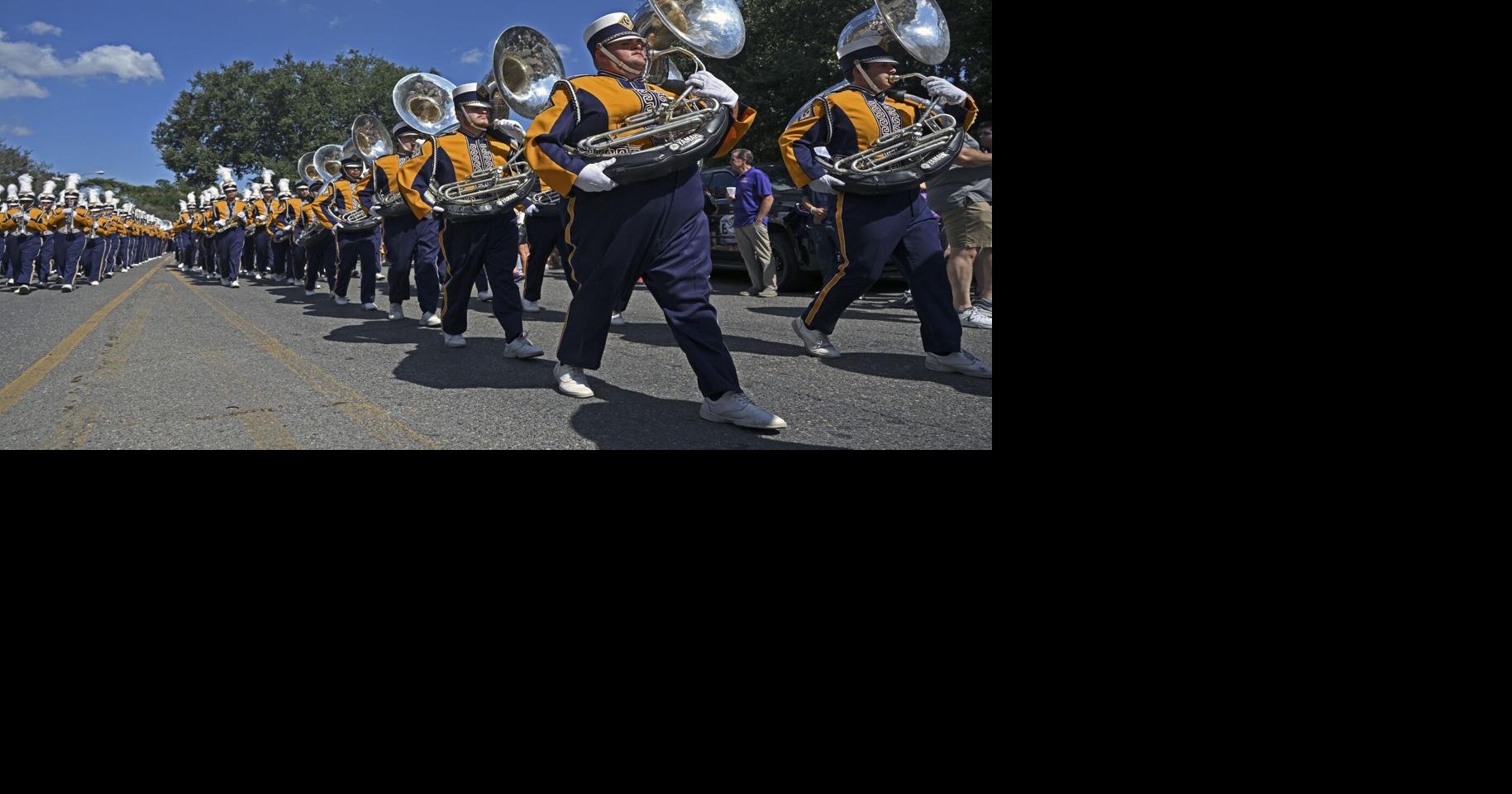 A golden day for a Golden Band: LSU's Golden Band from Tigerland gains ...