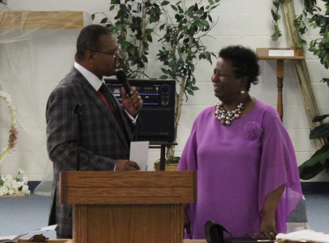 Overseer Richard Rayborn Sr. Scholarship Fund awards funds to recent ...