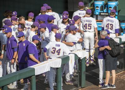 Watch: Announcer congratulates Paul Mainieri on the end of his career ...