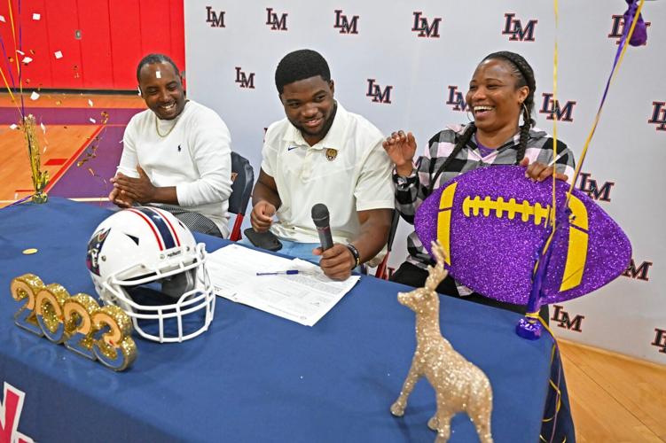 Running back Kaleb Jackson embraces home, signs with LSU | LSU ...