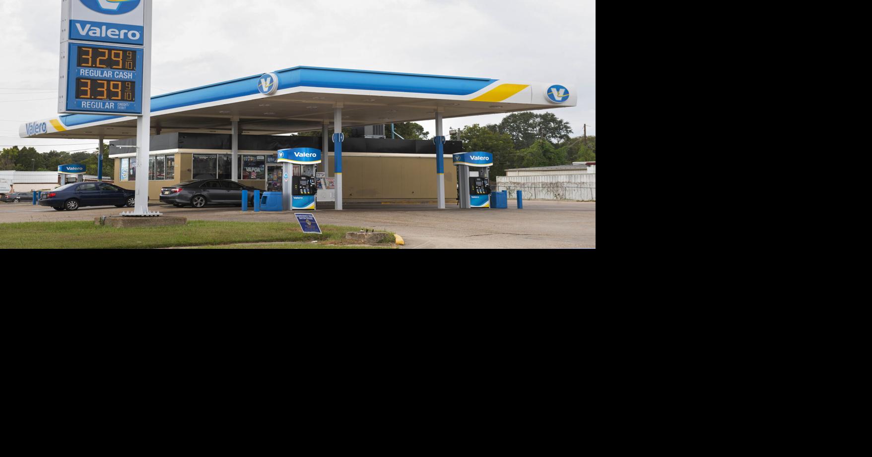 Man stabbed to death at Valero station on Airline Highway, Baton Rouge ...