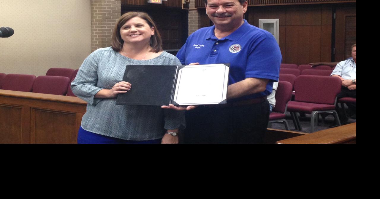 Denham Springs treasurer receives award | Livingston/Tangipahoa ...