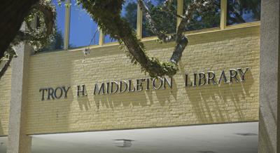 Letters: Despite his personal drawbacks, Troy Middleton led a worthy ...