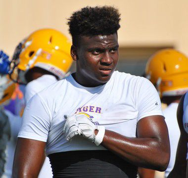 LSU's linebacker board packed with elite prospects but Tigers' needs ...