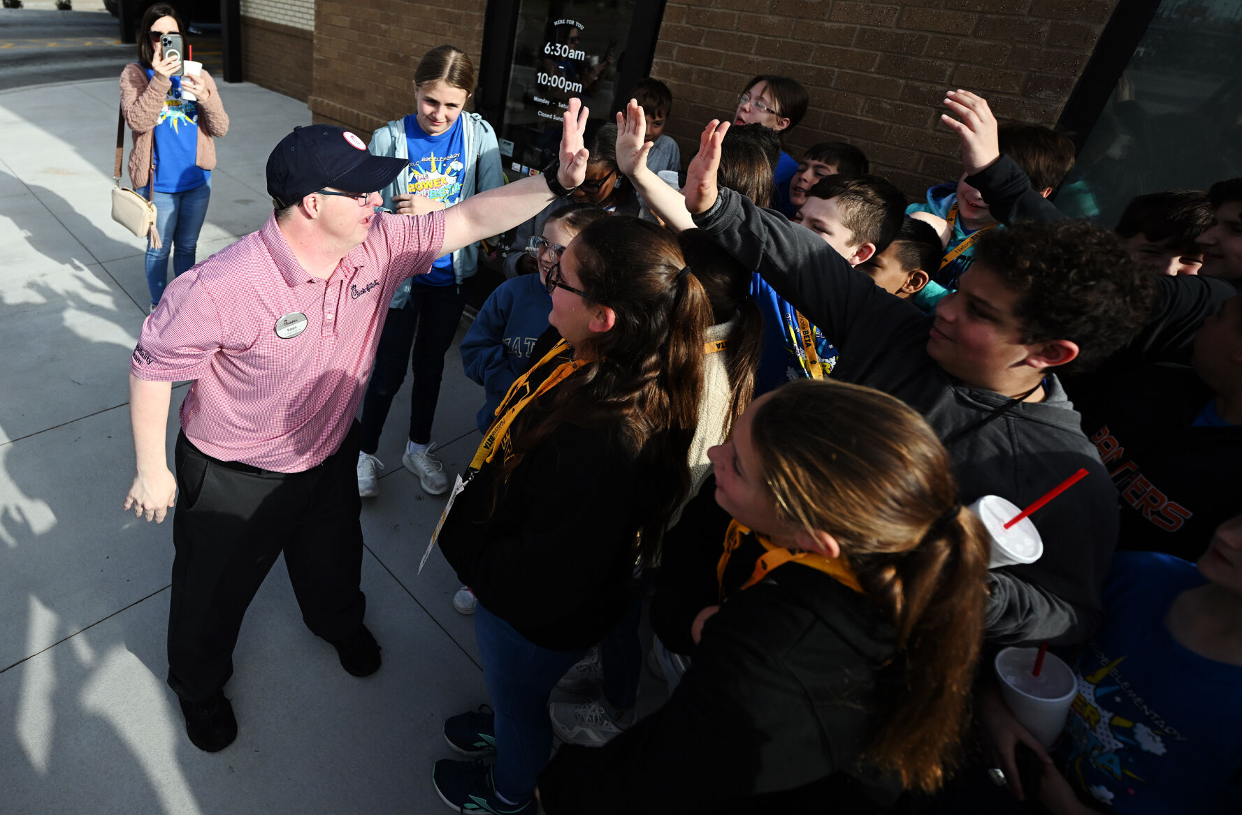 Chick-fil-A Kevin Melancon celebrates 25 years on job | Photos ...