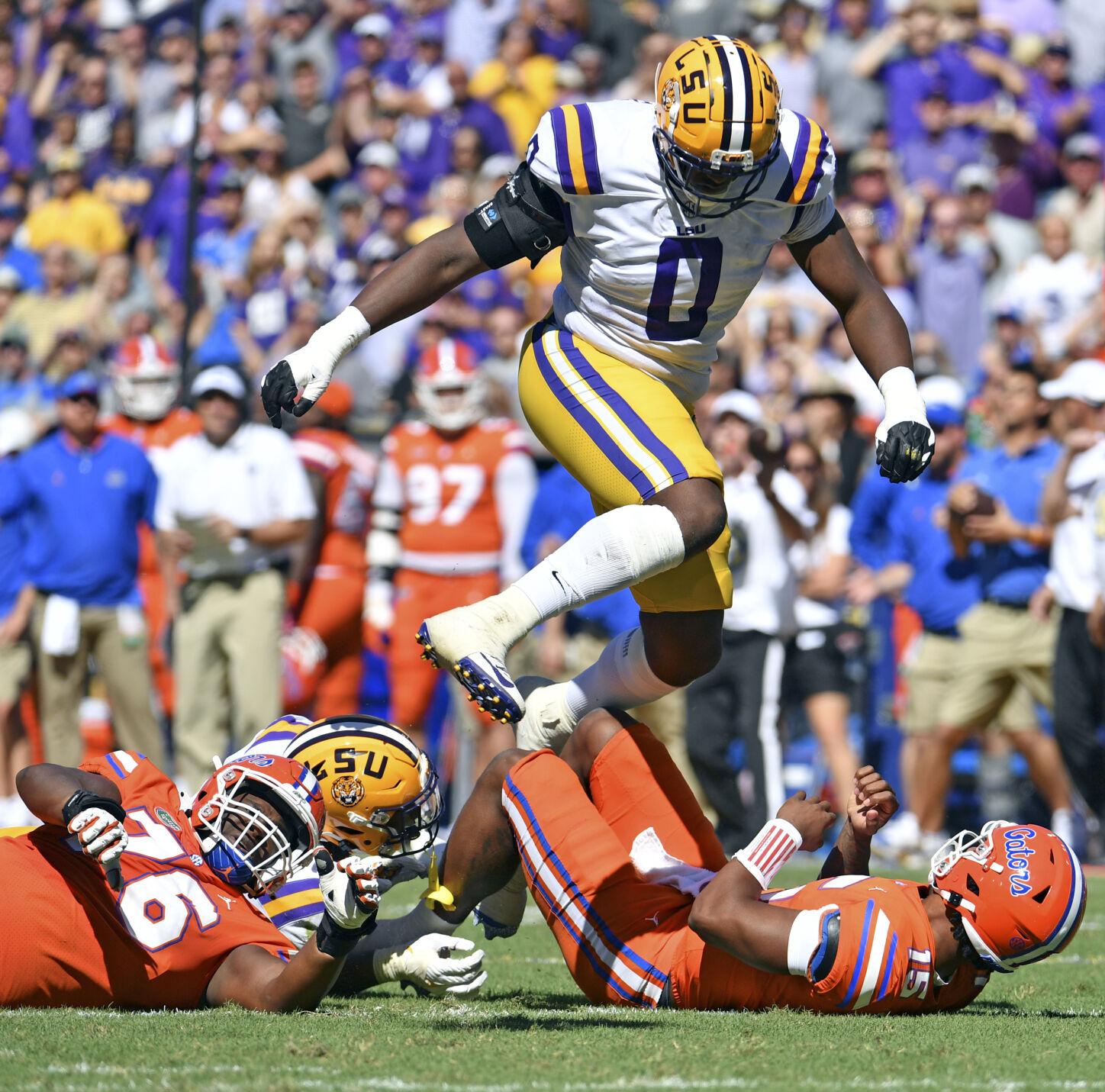 Another LSU star defensive player is questionable with Maason Smith on ...