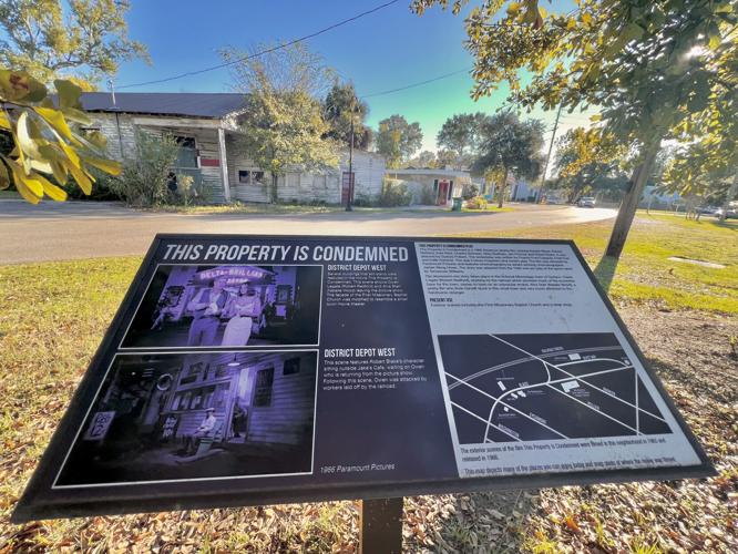 Walking tour dedicated to cult film in Bay St. Louis, Miss ...