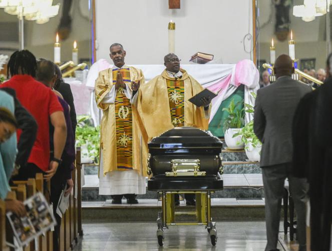 Funeral held for longtime Lafayette judge Jules Edwards | News ...