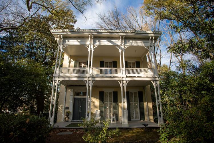 Hunt ghosts in Vicksburg, Selma, Texas and Alexandria, La ...