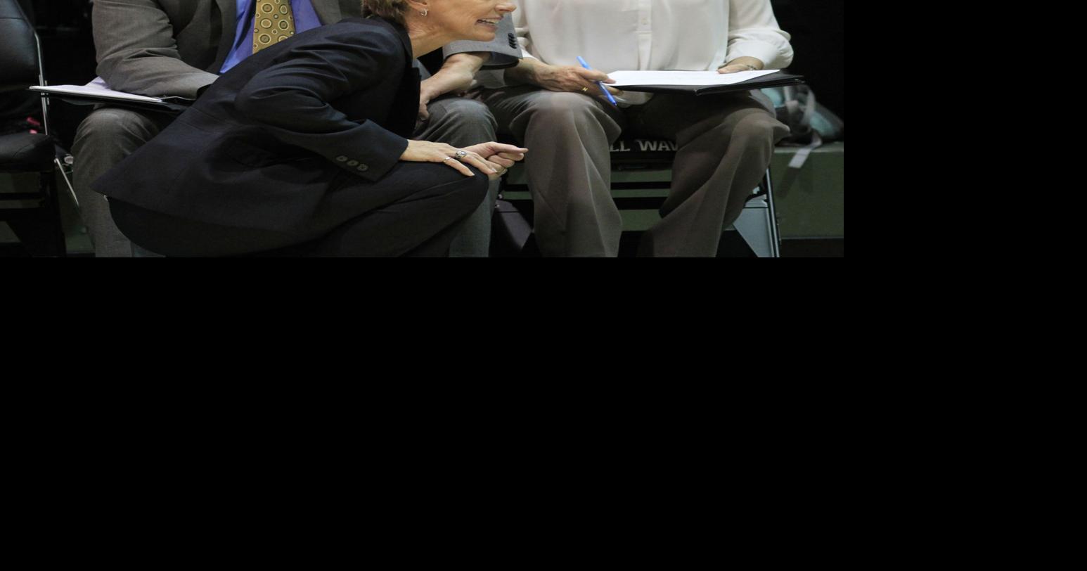 Tulane coach Lisa Stockton one win away from No. 500 as Wave faces ...