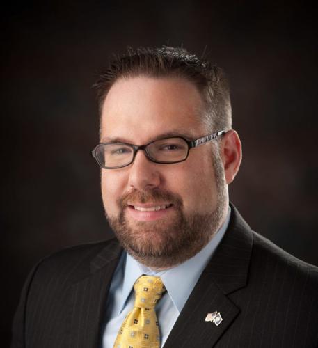 Larry Simon's Instagram, Twitter & Facebook on IDCrawl