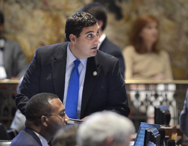 In a rarity, Common Core bill wins final approval | Legislature ...