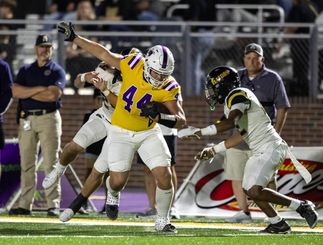 St. Amant, Denham Springs play in crucial District 5-5A game | High ...
