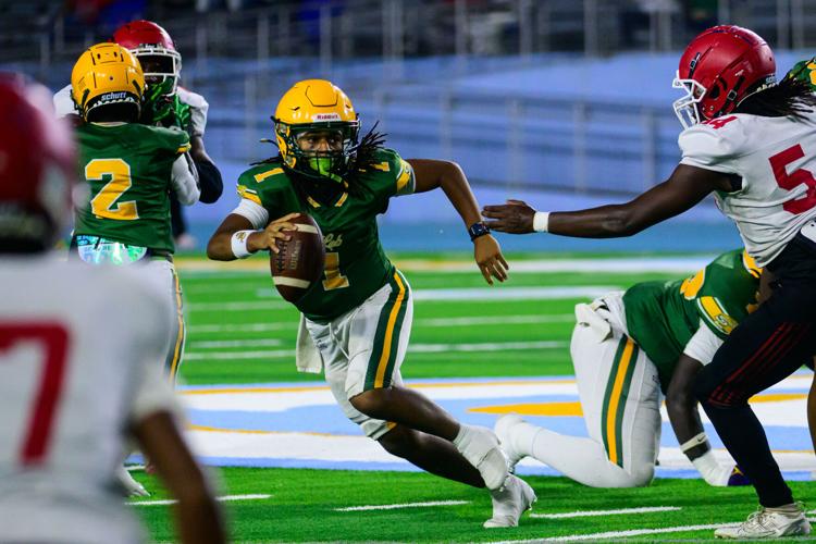 Southern Lab defense shines against Delhi in Week 4 win | High School ...