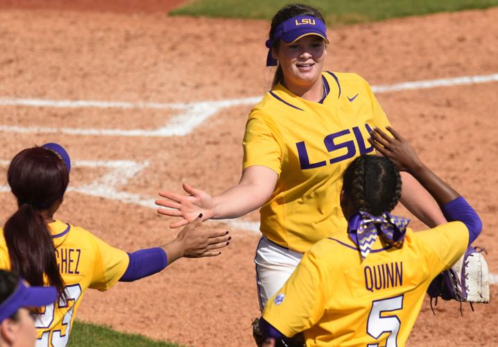 Two-out hitting, shut-down pitching propel LSU softball to 5-2 victory ...