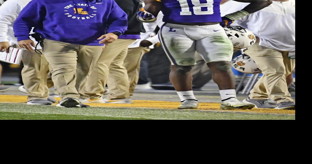 NFL draft: Why Damone Clark's spinal fusion surgery has him waiting a ...