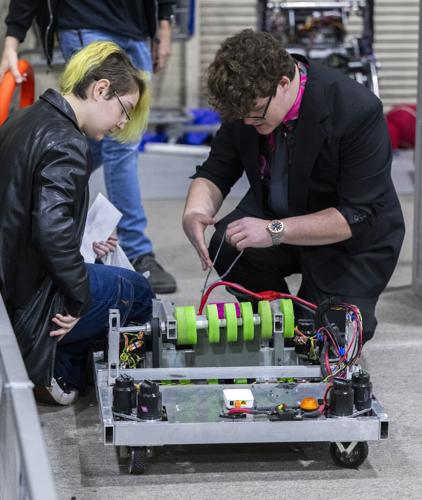 Lafayette Parish student robotics team partners with UL | Education ...