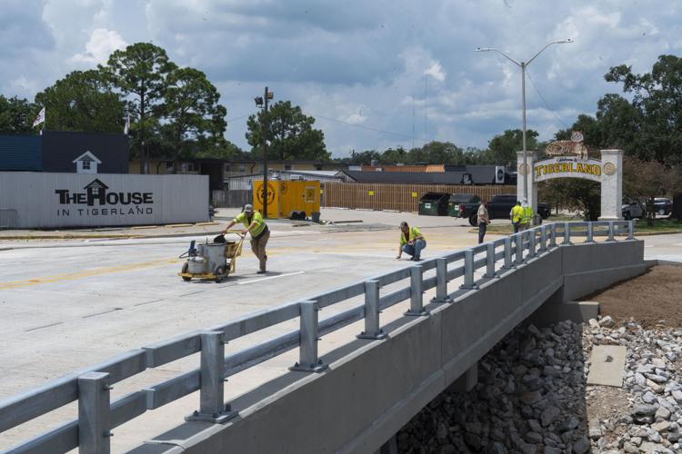 New Tigerland bridge now open, restoring access to LSU-area bars after ...