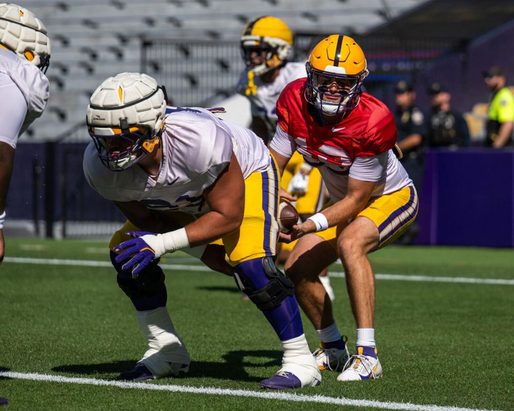 Braelin Moore injury update, LSU football center probable | LSU ...