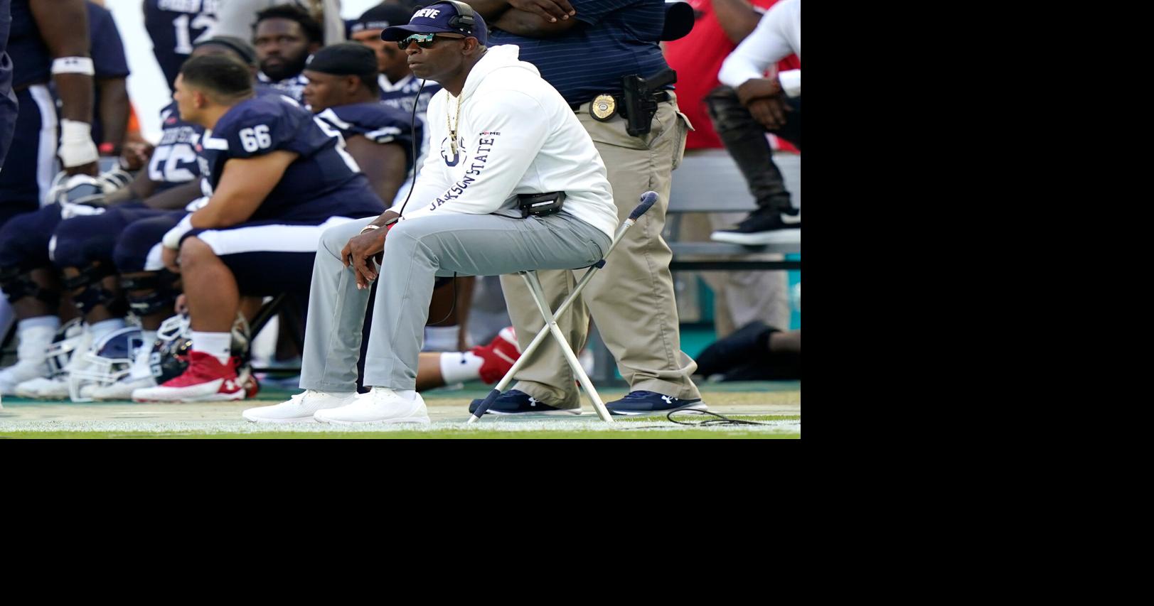 Jackson State-Alabama State game ends with words between Eddie Robinson ...