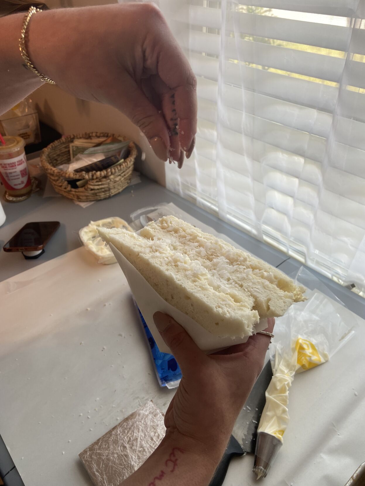 La. bakery hopes to make cakewiches the next big thing | Entertainment ...