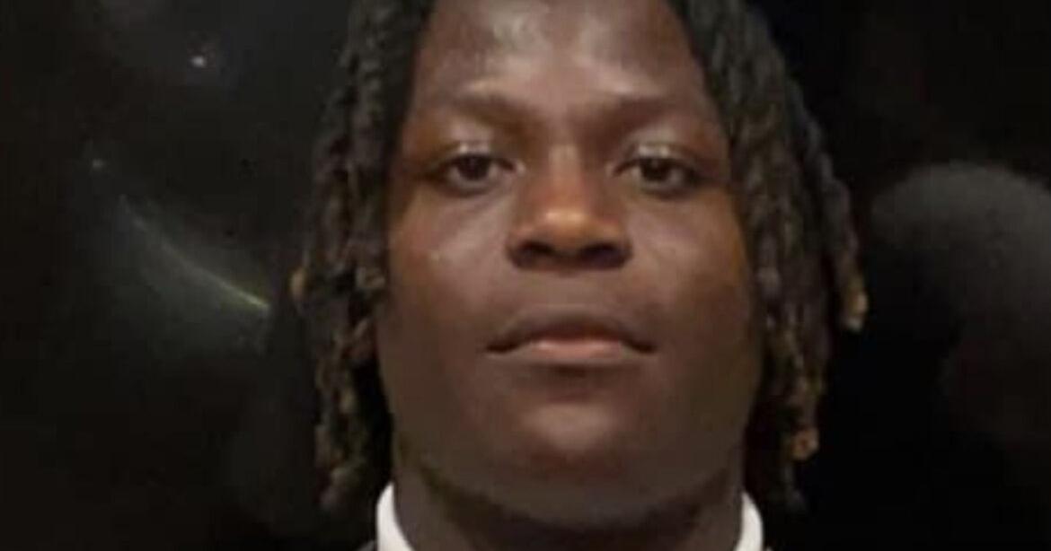 Chad Elzy Jr. rushed for 313 yarrds, six TDs in ACHS win | High School ...