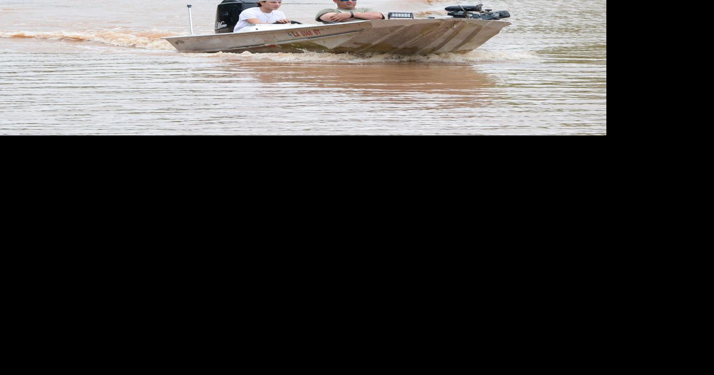 Need a bigger boat? Social distancing required on Louisiana waterways ...