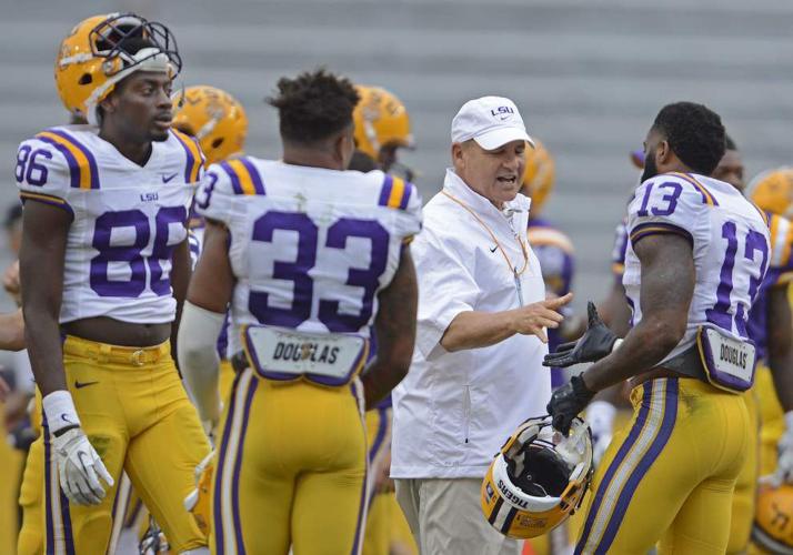 LSU’s Bry’Kiethon Mouton shines in ole fullback dive play | LSU ...