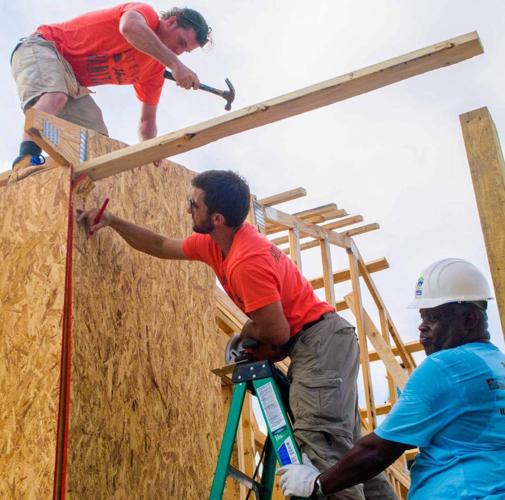 Turning blue jeans green: Sheryl Crow creates insulation for Katrina ...