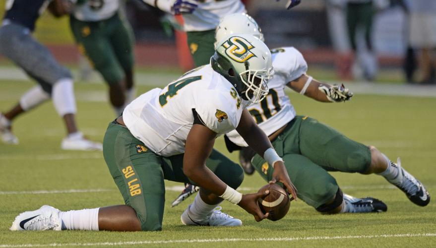 Photos: Riverside and Southern Lab travel to Walker for Thursday night ...