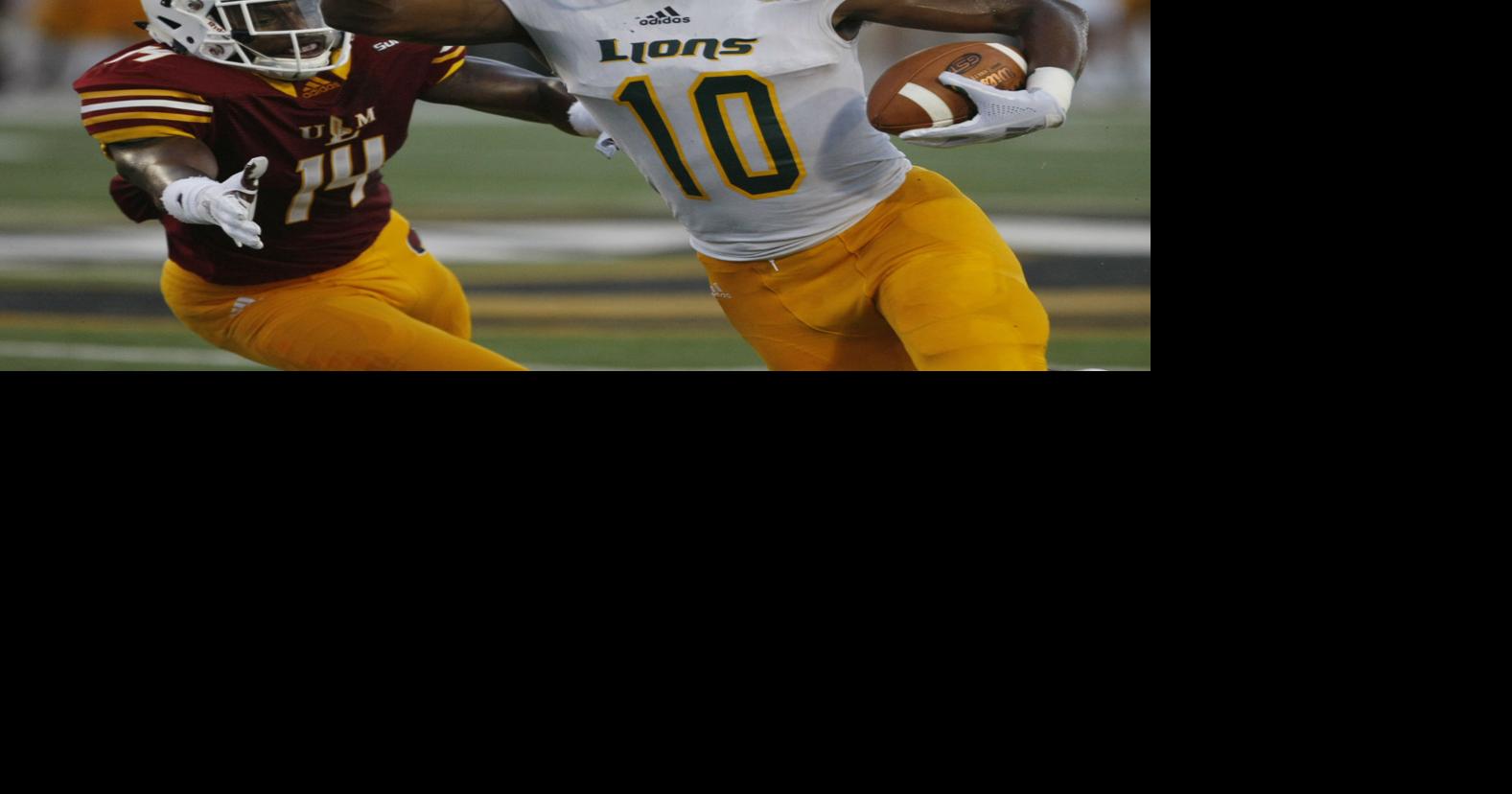 Working together: Southeastern succeeds in utilizing QBs Lorenzo Nunez ...