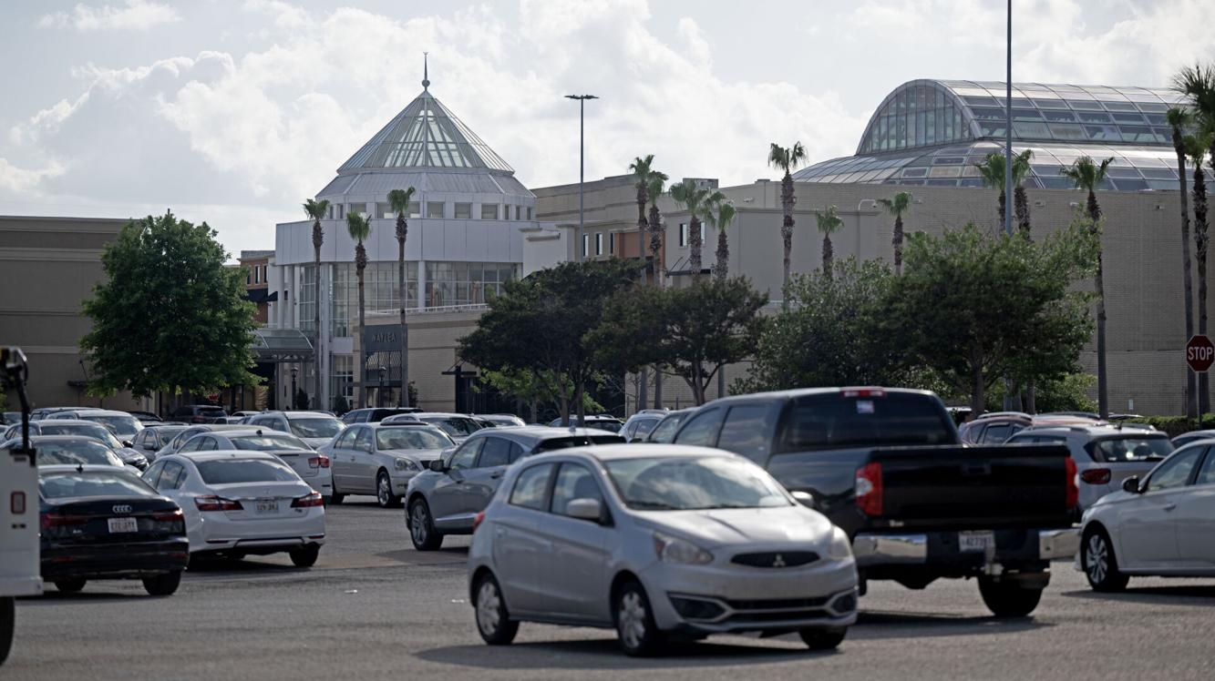 Cinnamon roll spot opens at Baton Rouge Mall of Louisiana | Food ...