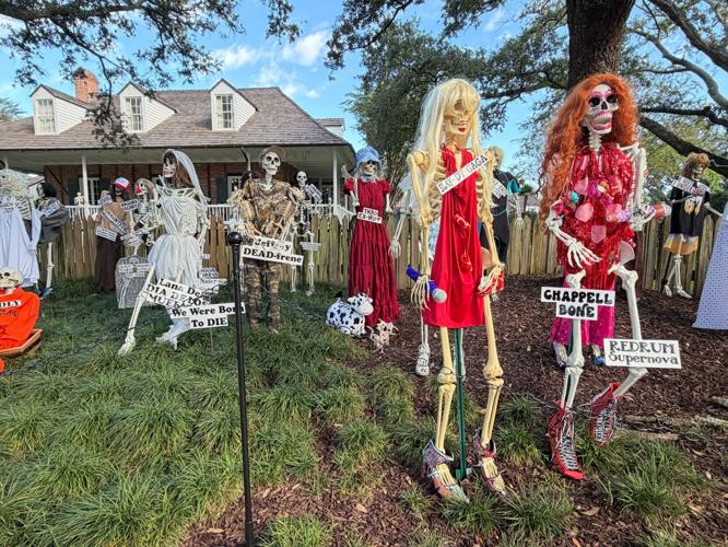 Halloween skelebrity graveyard draws crowds in Baton Rouge ...