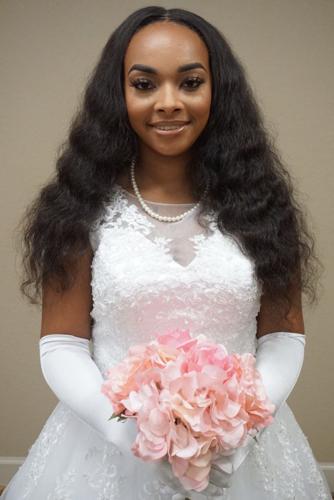AKA's Eta Chi Omega Chapter presents 19 debutantes | Entertainment/Life ...