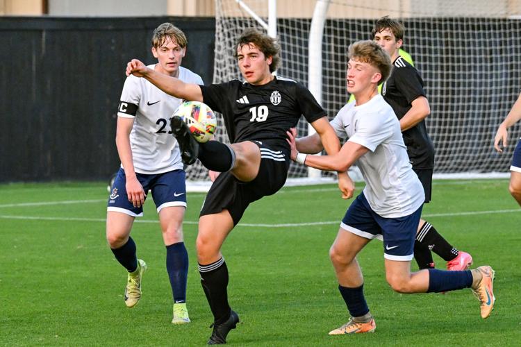 University High, Hannan play in boys soccer semi-final match | High ...