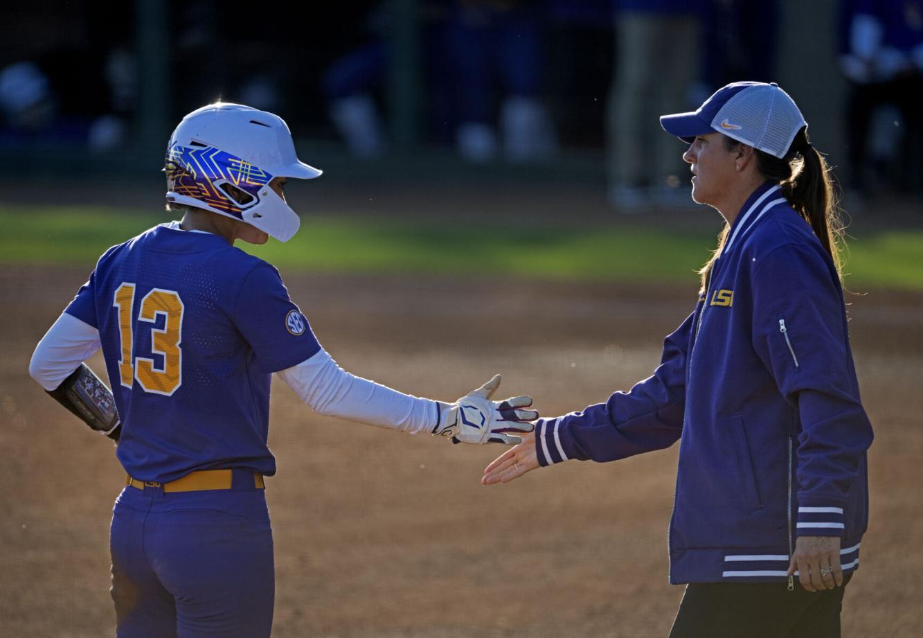 Undefeated LSU softball team shows 'grit' over weekend | LSU ...