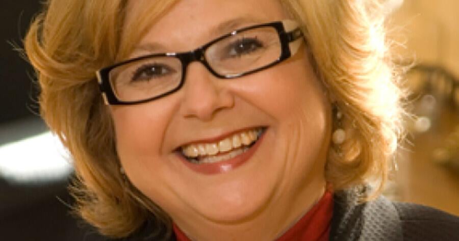 UL Lafayette's first lady, Gail Savoie, dies at 67; arrangements ...