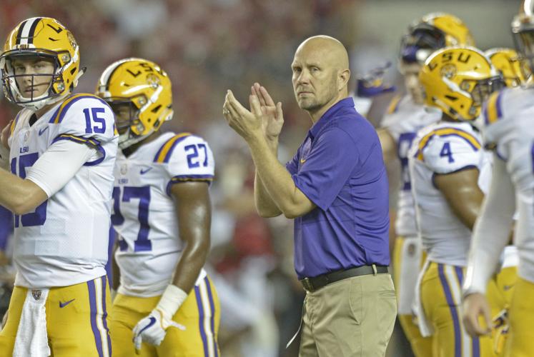 From one valley to the other, how the 'fly' offense — or jet sweep ...