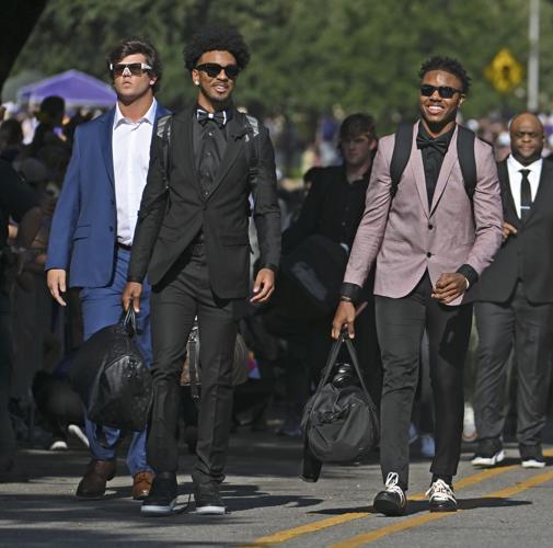 Tiger Walk swagger: Why LSU football players strut in tailored suits on ...