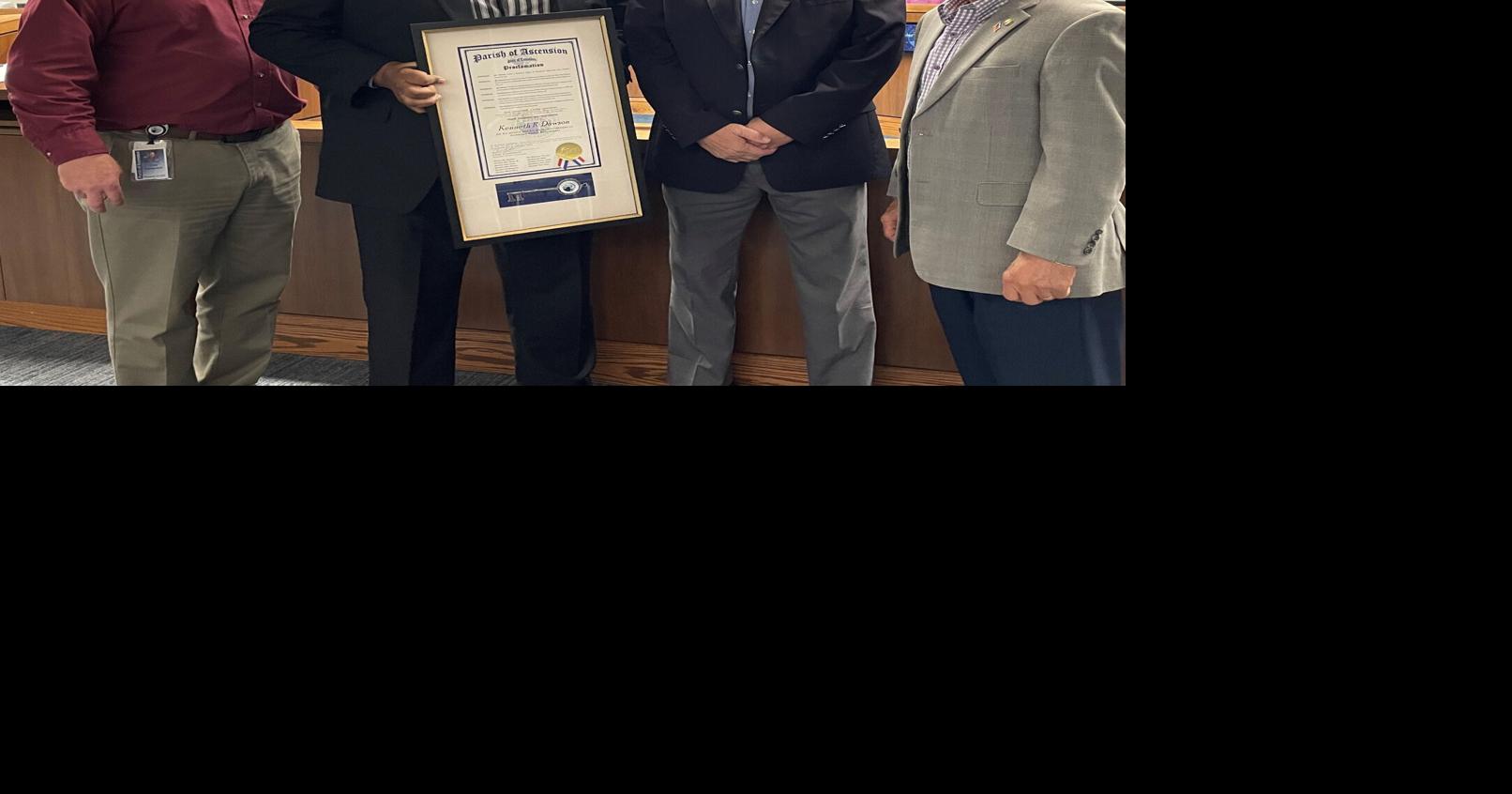 Parish officials honor retiring Ken Dawson | Ascension | theadvocate.com
