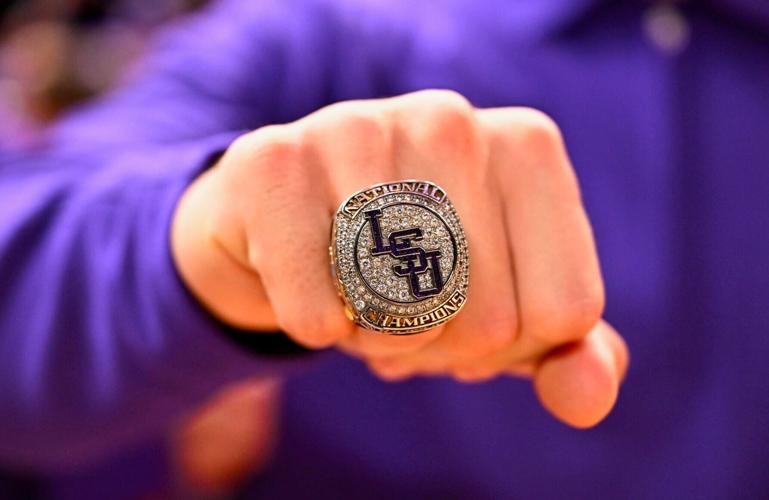 LSU baseball players get their national championship rings | LSU ... LSU baseball players get their national championship rings | LSU ...