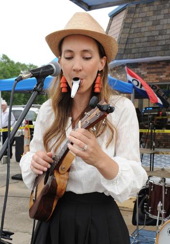 From hair bows to fancy linens, Denham Springs Spring Fest draws crowds ...