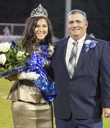 Springfield High School crowns homecoming queen | Livingston/Tangipahoa ...